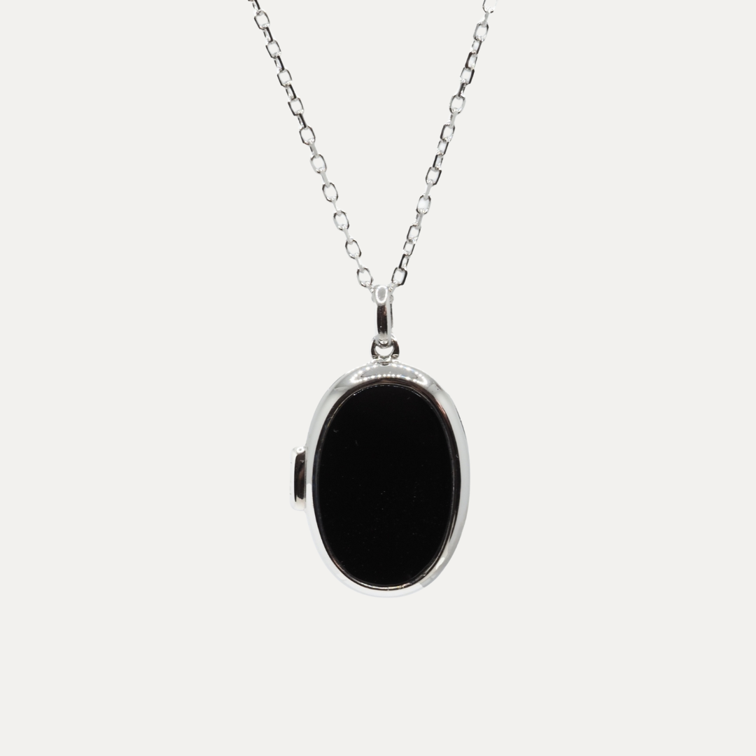 Black Onyx Oval Photo Locket – Meaningful Gift for Him or Dad
